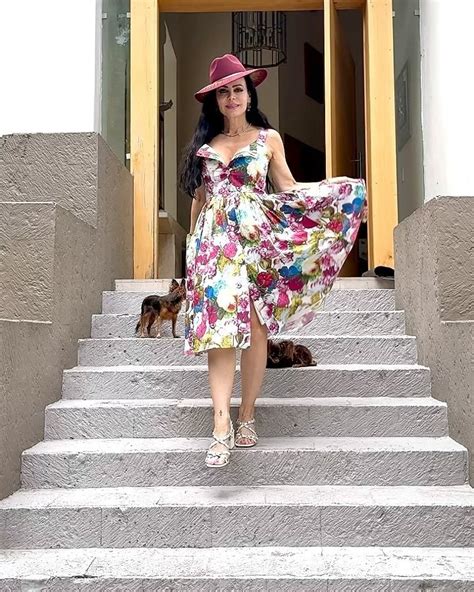 Maribel Guardias Feet