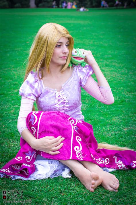 Rapunzel By Nekohibapc On Deviantart