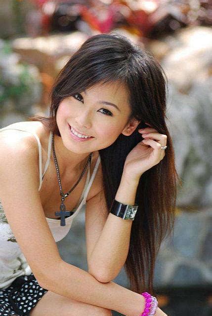 Cute College Girls Campus Photos College Girls