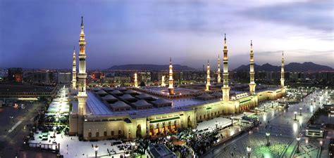 Masjid Nabawi Wallpaper Beautiful Mosque Wallpaper Mesjid