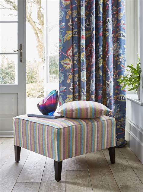 Honeysuckle Fig Fabric by Prestigious Textiles - Britannia Rose