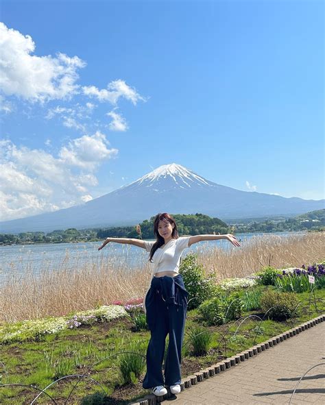 은지🤍 역시 한국 사람이 사진을 잘 찍습니다 감사하무니다 🙇🏻‍♀️🙇🏻‍♀️ 구름아 고마워 🤍 Instagram