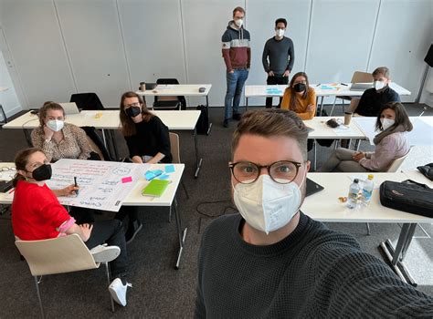 Design Science Research Course Iteration No 2 Insights Findings