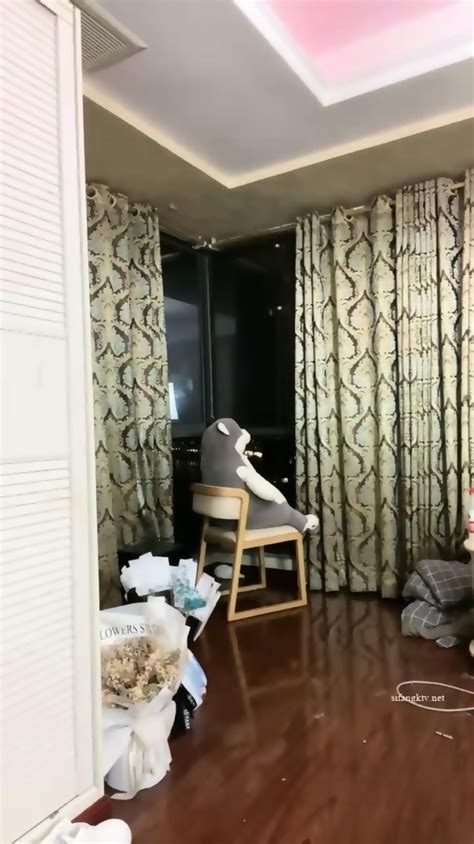 一只小白兔 01 Eporner