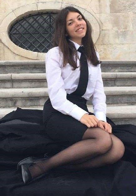 Chicas Y Mujeres En Camisa Blanca Guapas En Camisa Blanca 2에 있는