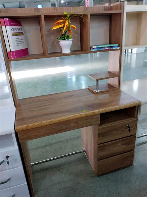 საწერი მაგიდა საწერი საოფისე და კომპიუტერის მაგიდები