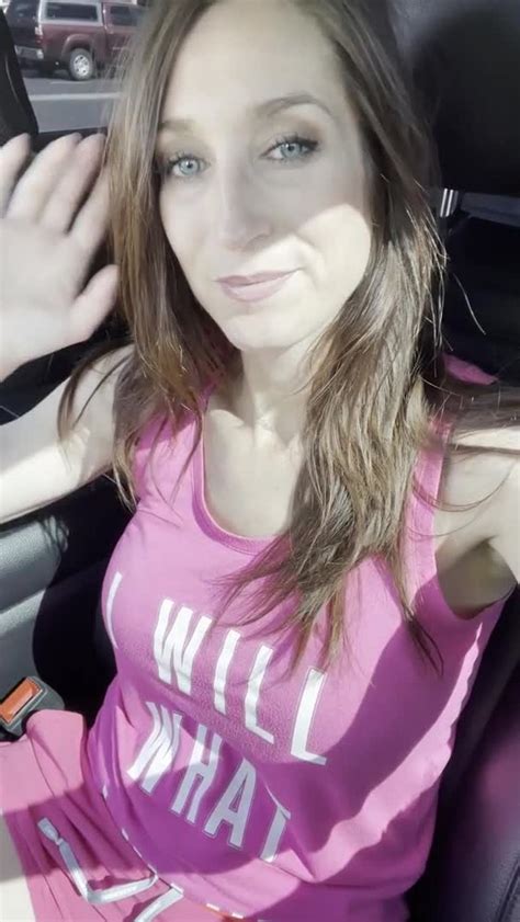  Pulled Over For A Quickie Before Hitting The Gym