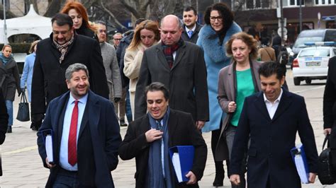 ПП ДБ регистрираха листите си за вота на 2 април Новини бг