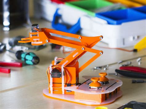 MeArm Pi Kickstarter On Hyperstarter