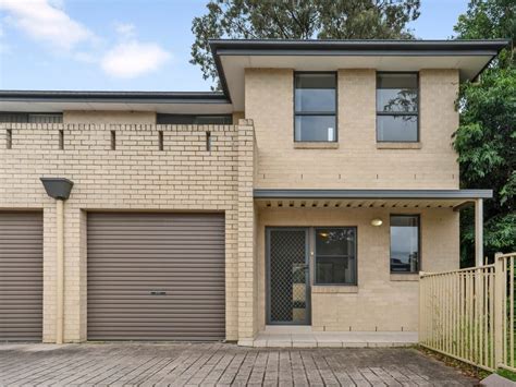 8 41 Knox Road Doonside Nsw 2767 Au