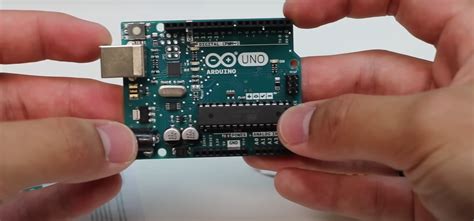 How Much Current Can An Arduino Supply Electronicshacks