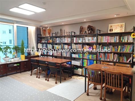 조회수 Top 책장이 있는 서재형 거실 거실책장인테리어 거실식탁인테리어 거실북카페 거실책장 거실식탁 거실공부방인테리어 네이버 블로그
