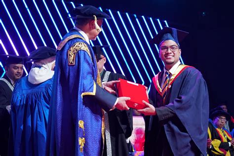 Congratulations 🎊🎊🎊 Unikl Miit Would Like To Congratulate Muhammad Razin Bin Basar Bachelor Of