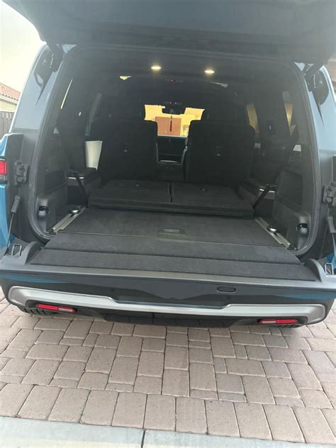 2025 Rivian R1s Adventure Find My Electric