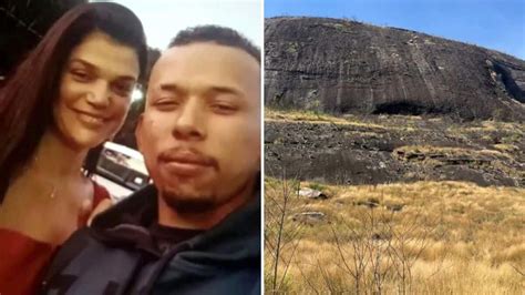 Couple Dies As Car Sex Sends Vehicle Off 1 300ft Cliff