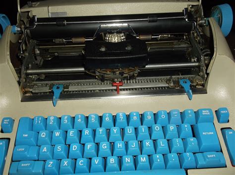 Ibm Selectric I Typewriter W Blue Keycaps Serial No4048034 Extremely Rare Etsy
