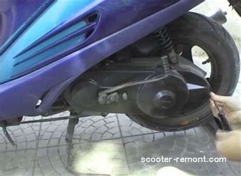 Снятие и установка вариатора на скутере Suzuki Sepia и Suzuki Address ...