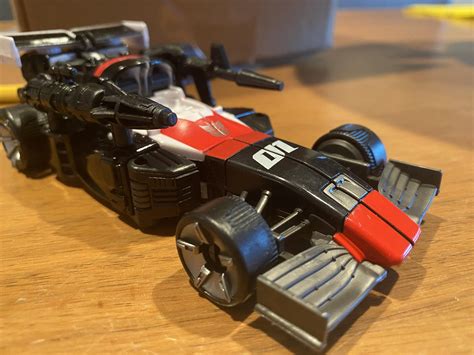 Why Can T We Get More Gobot To Transformer Crossovers R Transformers