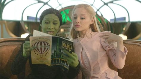 Wicked Deleted Scene Glinda And Elphabas Emerald City Train Ride