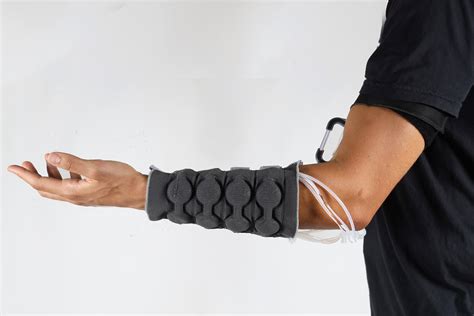 Knit Haptic Sleeve Simulates Realistic Touch Stanford Report