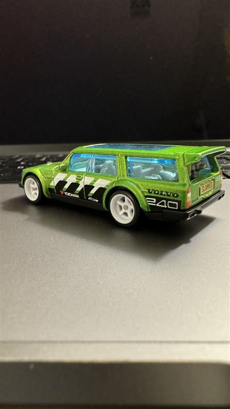 Made My Own Sth” Volvo Drift Wagon Rhotwheels