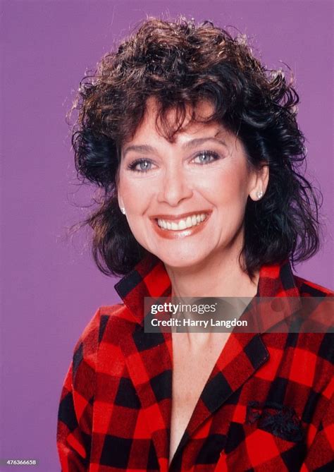 Actress Suzanne Pleshette Poses For A Portrait In 1984 In Los News