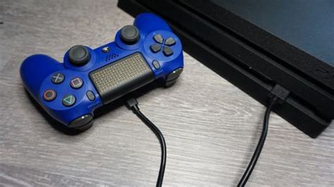 How to fix a flashing white PS4 controller | Android Central