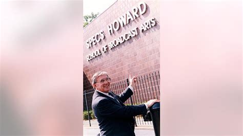 Specs Howard Logo