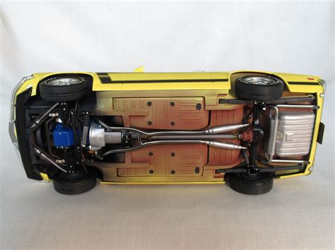 1969 Boss 32 Mustang Plastic Model Car Kit 125 Scale 854313