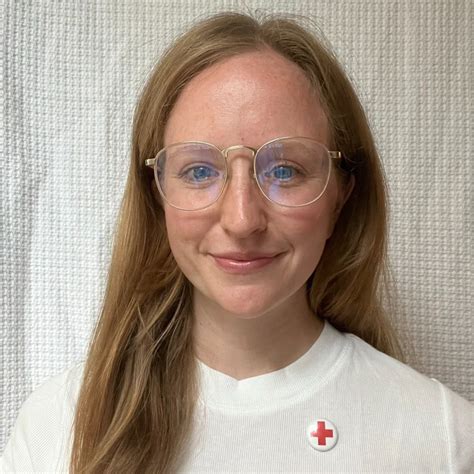 Katherine Katie Ahmann Rn Ccrn Phn Médecins Sans Frontières Msf Linkedin