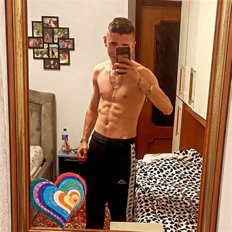 Editushahb Editusha79 • Threads Say More