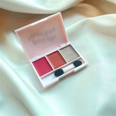 Hinataさんのインスタグラム写真 Hinatainstagram「popteen1月号発売中‪ෆ ̖́ ‬ 表紙は、ちょこみちゅ