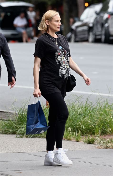 Pregnant Diane Kruger Out Shopping In New York Hawtcelebs