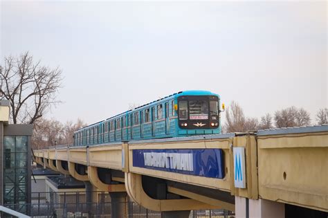 Ташкент, 81-717 (ММЗ) № 0120; Ташкент — Метрополитен — Чиланзарская ...
