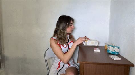 The Doctor Luna Helps The Pregnant Inmate Gaia To Escape Jailgirls