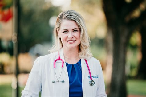 Show — Dr Nurse Mama