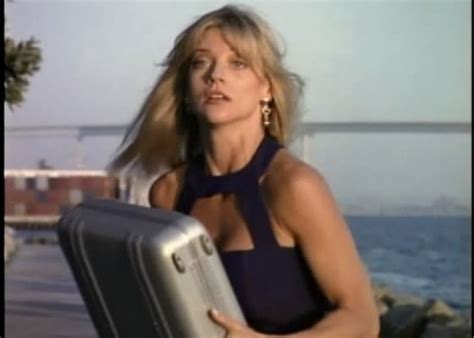 Naked Janet Gunn In Silk Stalkings