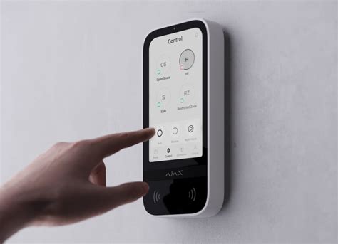 Keypad Touchscreen — Wireless Keyboard With A Screen