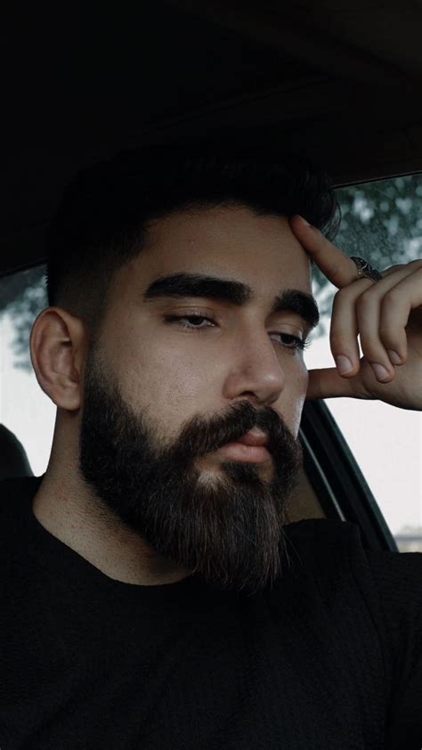 ‎کیوان شاه محمدی محقق روانشناسی کاربردی‎ ‎🖤 خیانت یک پوزخند زیر