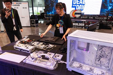2024 Newegg Pc Builder 決戰 Computex 比拼組裝速度、零組件搭配美感 Xfastest News