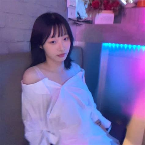 有人也對心理學、哲學感興趣嗎⋯ 每次想跟朋友討論一些問題時他們都說太深奧了不懂 不然就是身邊沒有人有興趣、、 可是我真的很想去思考很多問題啊啊啊啊