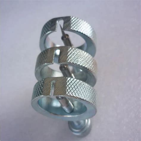 Gauge Pointer Puller