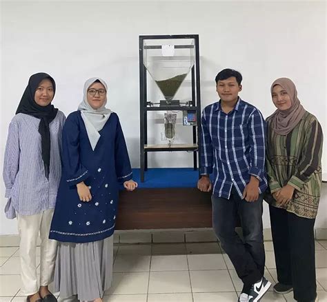 Mahasiswa Teknik Pertanian Dan Biosistem Unand Menciptakan Alat Penakar Otomatis Berbasis