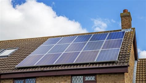 Waarom Zonnepanelen Gebruiken Het Woonschrift