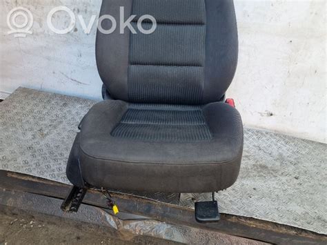 8k0811106 Audi A4 S4 B8 8k Siège Passager Avant 45 00 € Ovoko