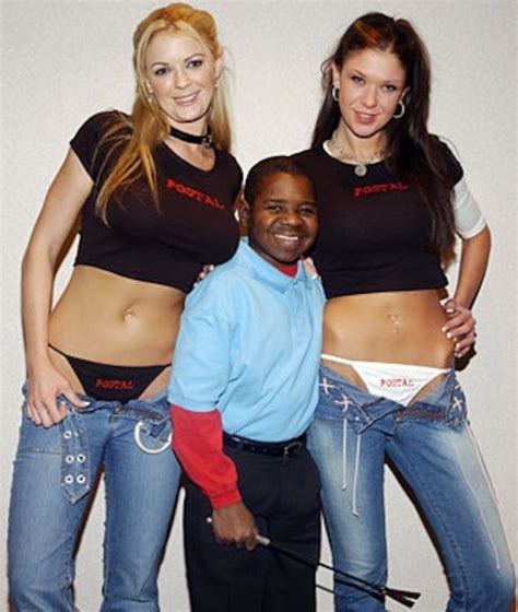 Whos The Name Of The Blonde Model In This Photo 1451164