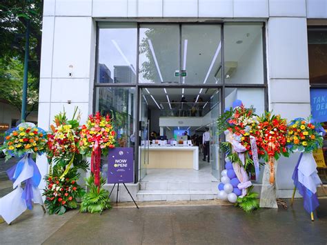 The Loop Ph Score Your Next Upgrade At The Newly Opened