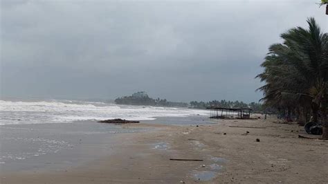 မိုခါမုန်တိုင်းအန္တရာယ် ကြောင့်ချောင်းသာတစ်ရွာလုံး မုန်တိုင်းအန္တရာယ်ကင်းလွတ်မည့် နေရာများသို့