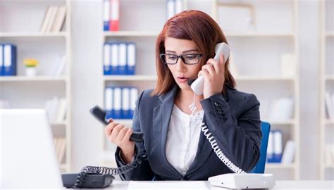 Five Signs That You Need An Assistant