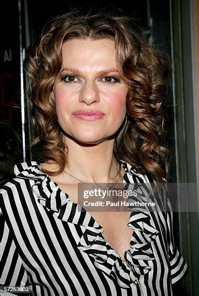 Sandra Bernhard Night Photos And Premium High Res Pictures Getty Images